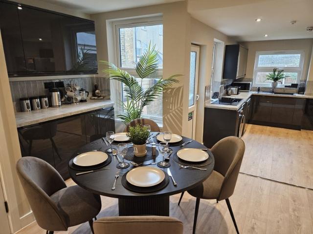 Room at Reginald Road, Maidstone