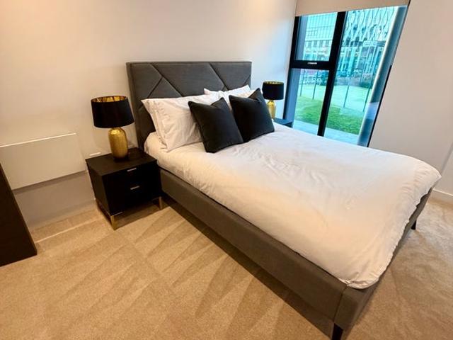 Room at Red, Salford