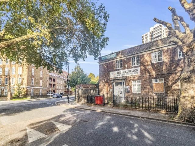 Room at Redcar Street, Greater London