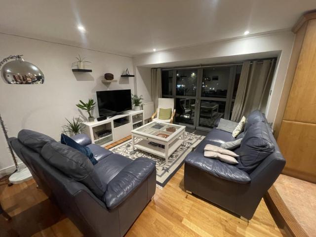 Room at Redcliff Backs, Bristol