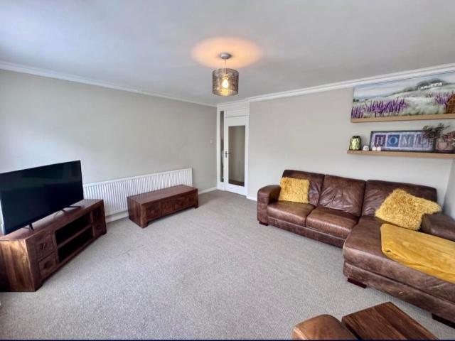 Room at Redcliffe Gardens, Nottingham