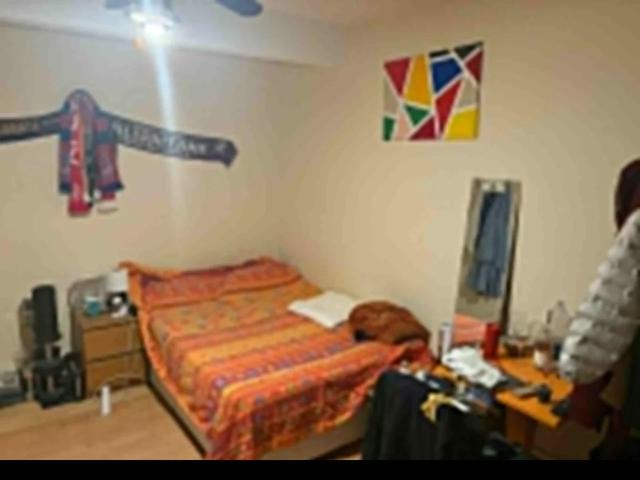 Room at Redlands Way, Greater London