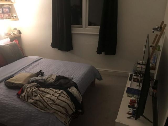 Room at Replingham Road, Greater London
