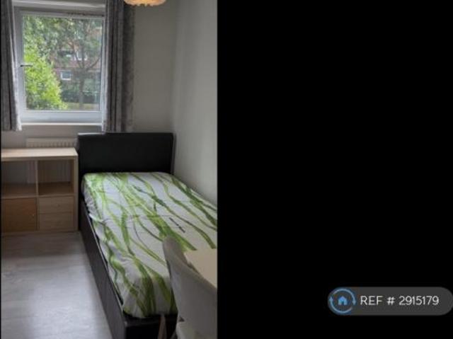 Room at Rhodeswell Road, Greater London