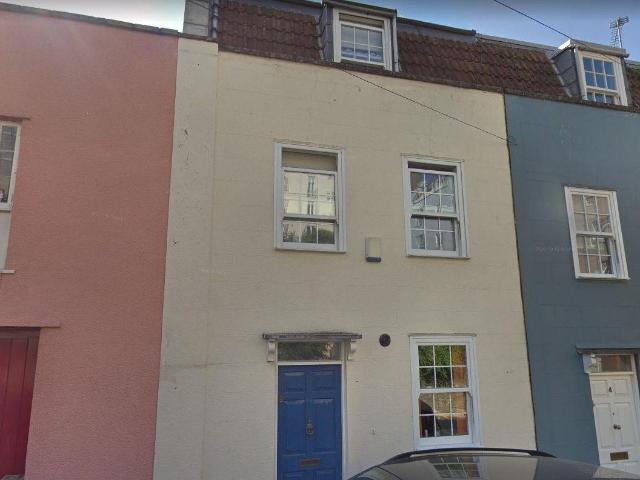 Room at Richmond Dale, Bristol