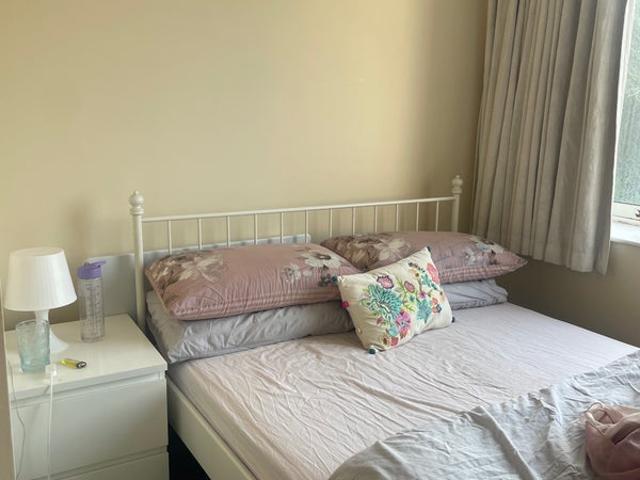 Room at Richmond Hill, Bristol