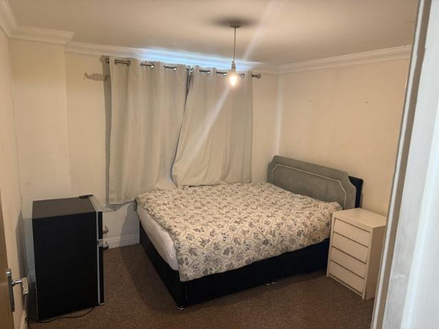 Room at Richmond Park Road, Bournemouth