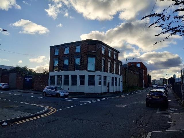 Room at Richmond Row, Liverpool