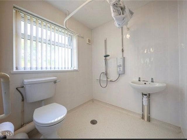 Room at Ribblesdale, Tamworth