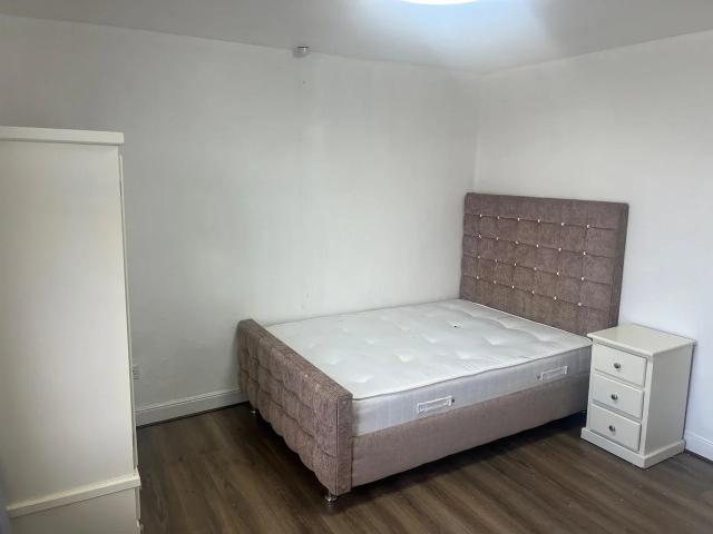 Room at Rigton Street, Bradford