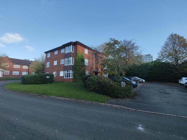 Room at Ridge Court, Coventry