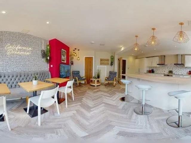 Room at Ridgeway Drive, Greater London