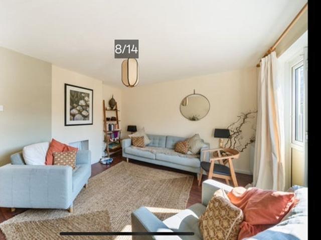 Apartment at Riley Road, Greater London