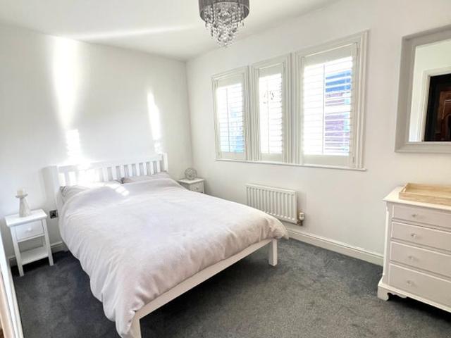 Room at Rimmon Close, Oldham