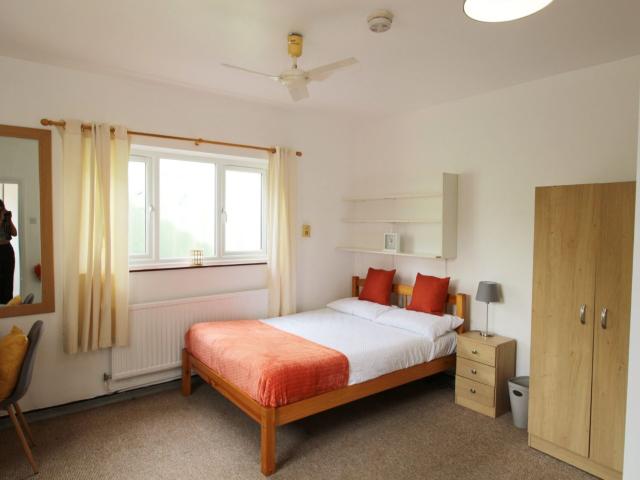 Room at Ripon Street, Lincoln