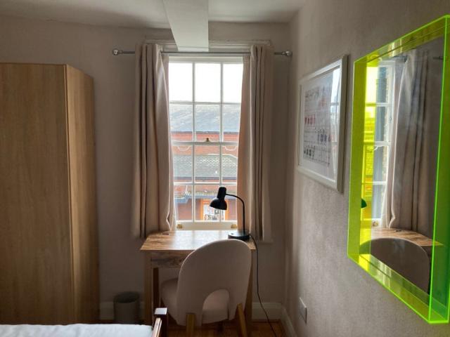 Room at Ritchie Street, Greater London