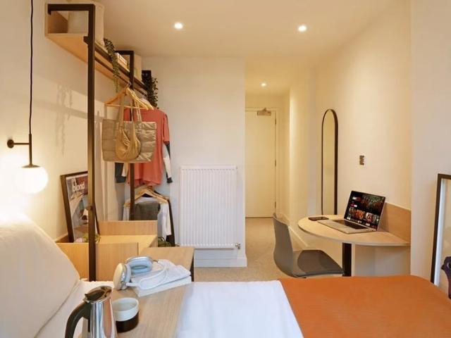 Room at River Street, Manchester