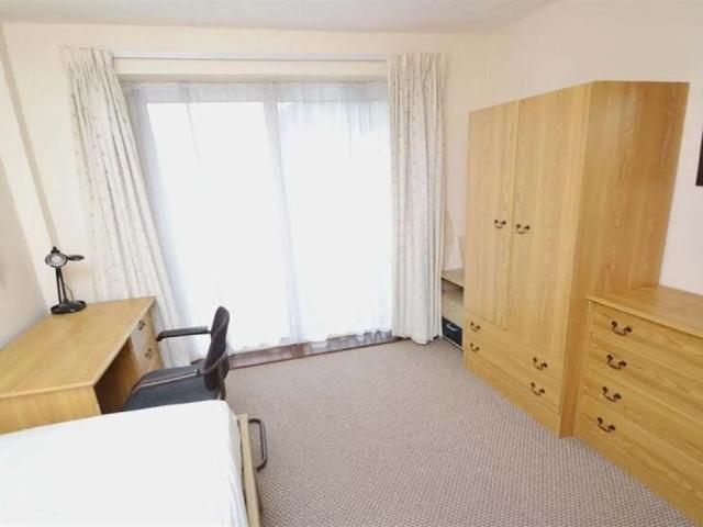 Room at Rivergreen, Nottingham