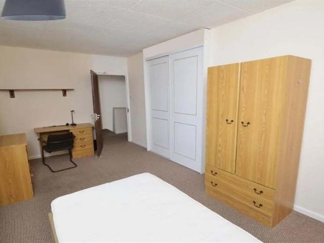 Room at Rivergreen, Nottingham