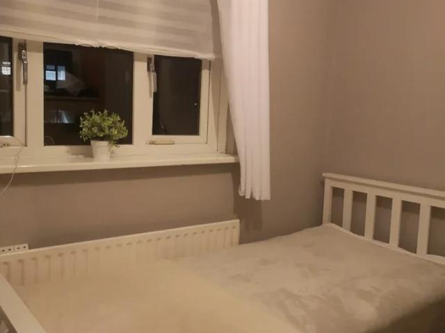 Room at Riverdale Road, Greater London