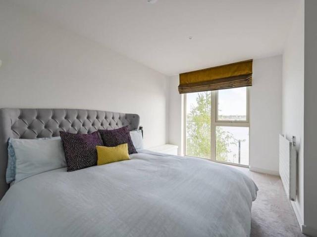 Room at Riverside Walk, Greater London