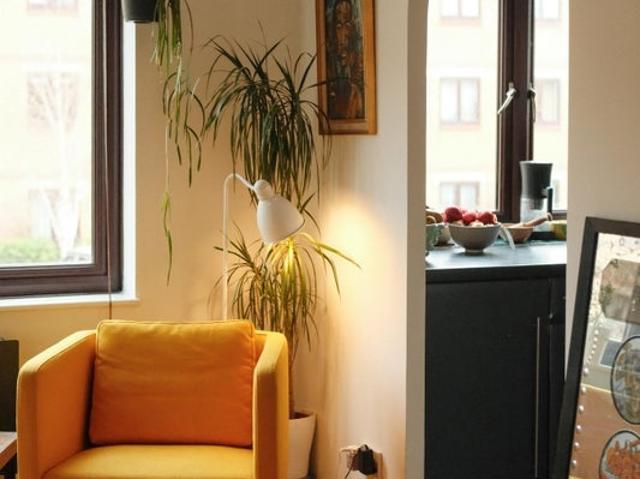 Room at Riverside Close, Greater London