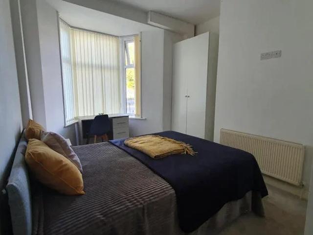 Room at Rochdale Old Road, Bury