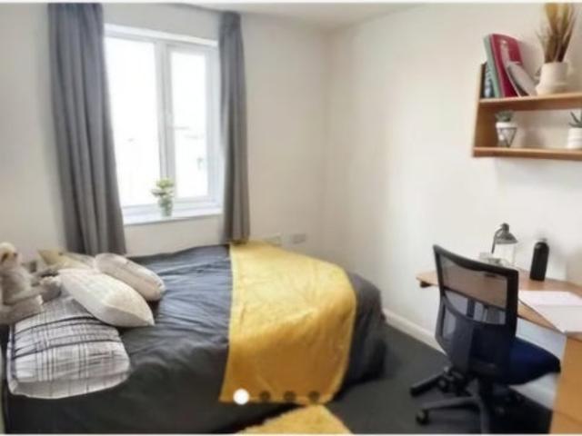 Room at Rochester Riverside Walk, Rochester