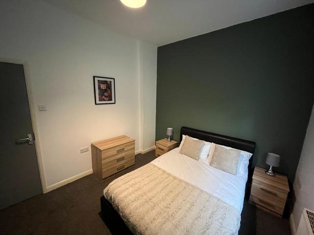 Room at Rock Hill, Mansfield Woodhouse