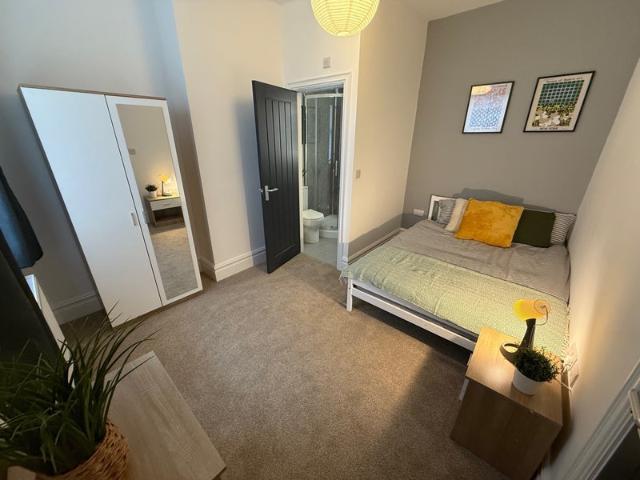 Room at Rockcliffe Road, Rawmarsh