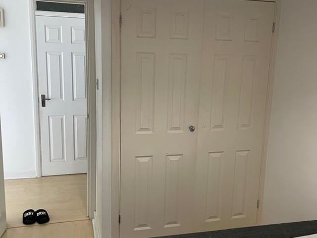 Room at Rockingham Court, Greater London