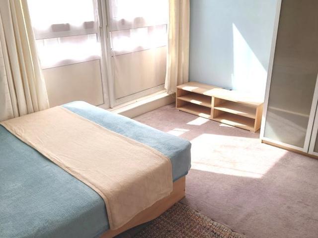 Room at Robert Street, Greater London
