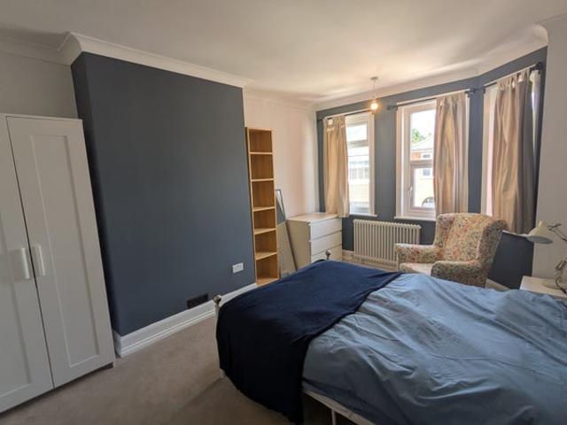 Room at Roberts Road, Bournemouth