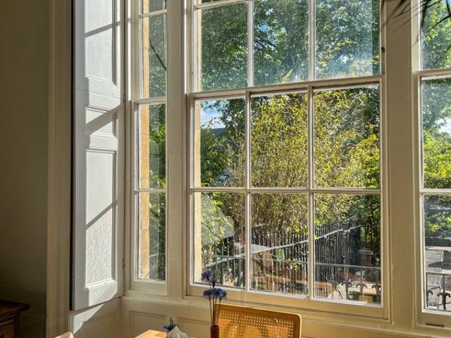 Room at Rodney Place, Bristol