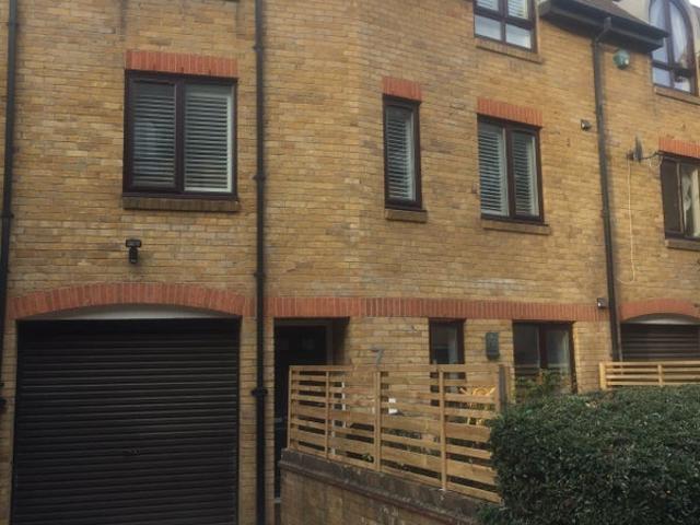 Room at Roding Mews, Greater London
