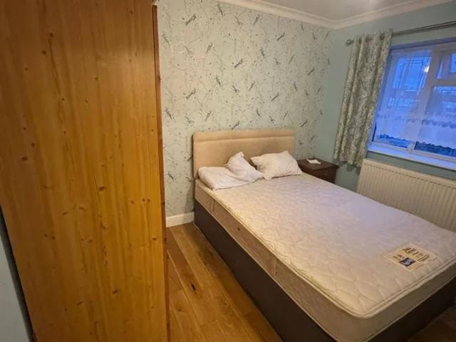 Room at Roedean Avenue, Greater London
