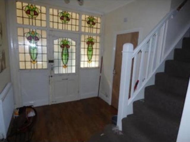 Room at Rolleston Drive, Nottingham