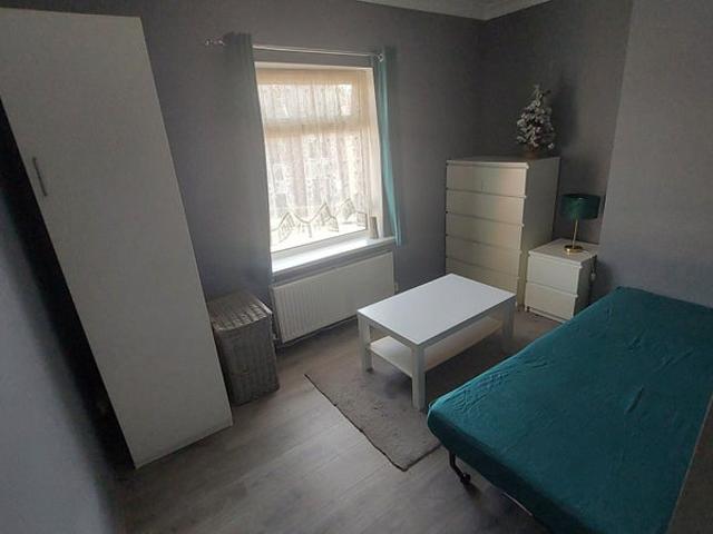 Room at Roman Street, Thurnscoe