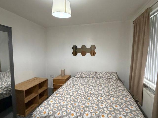 Room at Roman Way, Birmingham