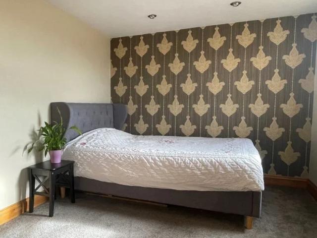 Room at Romford Road, Greater London