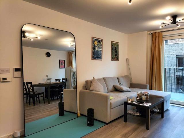 Room at Ron Leighton Way, Greater London