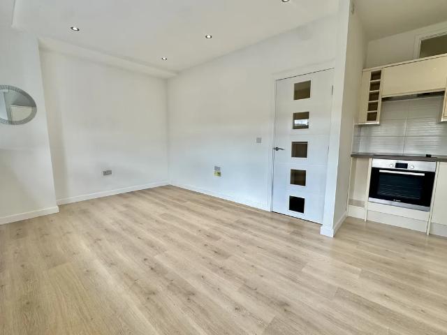 Room at Rose Lane, Norwich