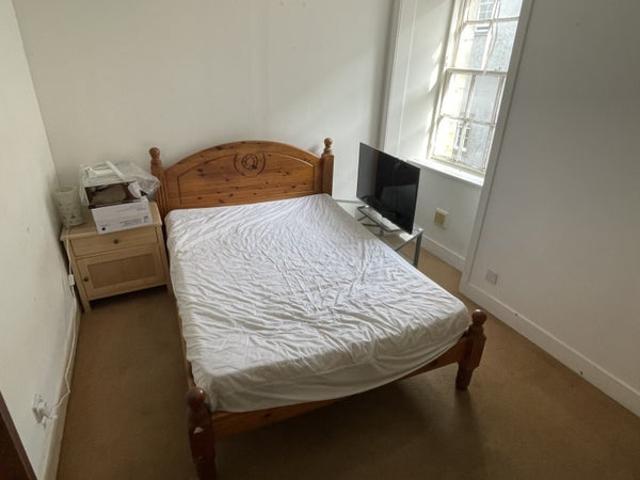 Room at Rose Street South Lane, City of Edinburgh