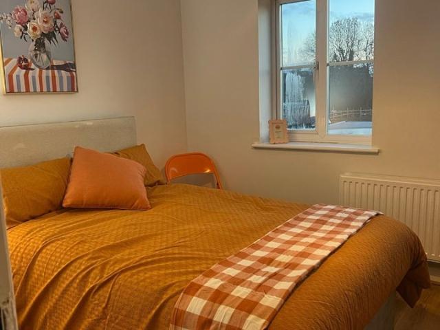 Room at Rose Park Close, Greater London