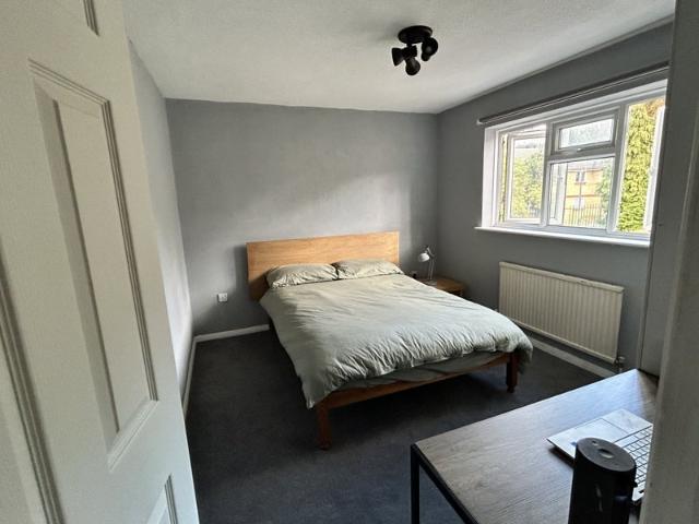 Room at Rosebank Walk, Greater London
