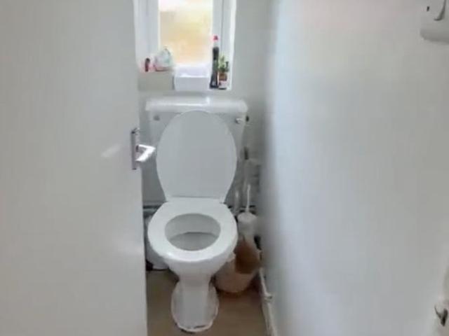 Room at Rosebery Avenue, Greater London