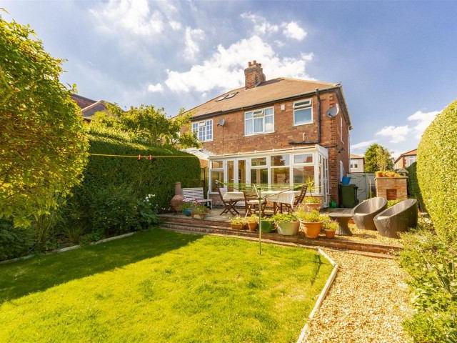 Room at Roseleigh Avenue, Nottingham