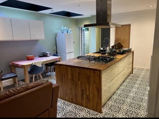 Room at Rosemont Avenue, Greater London