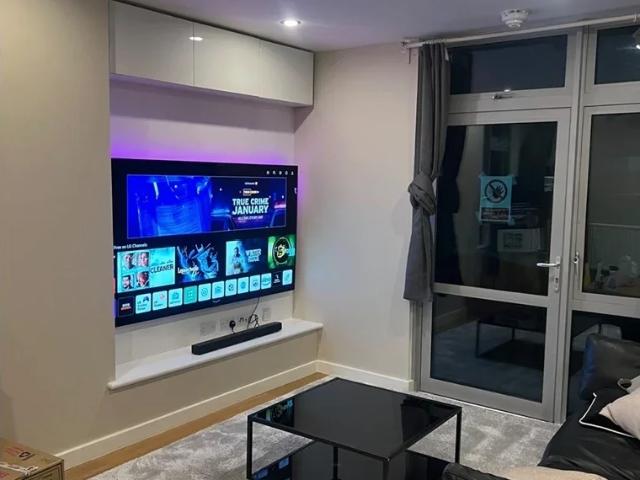 Room at Ross Way, Greater London