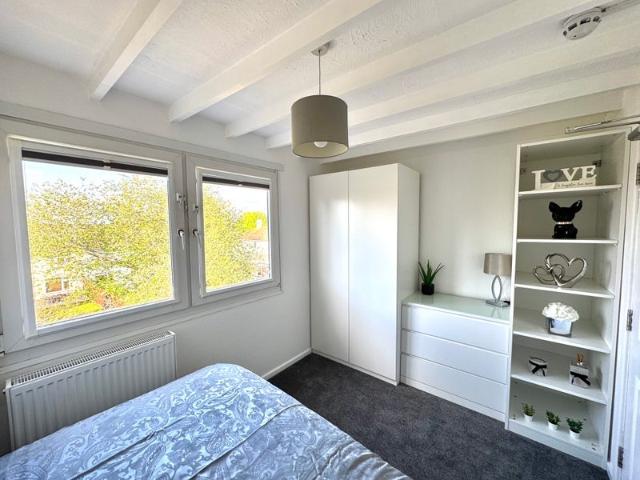 Room at Rossendale, Chelmsford